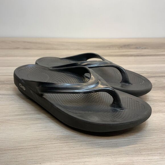 OOFOS | Shoes | Oofos Original Recovery Thong Flip Flop Black Womens Size 7 Eu 38 | Poshmark